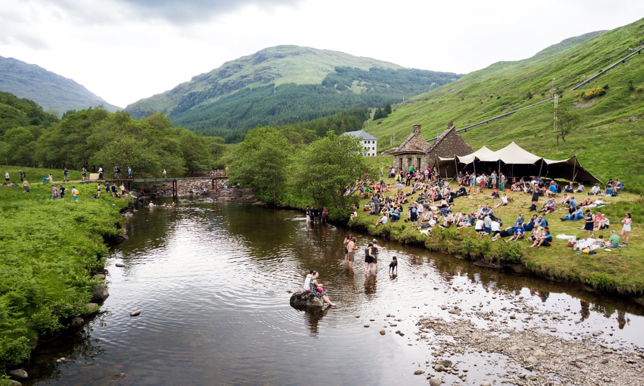 10 of the UK’s most scenic beer festivals – Julian Worker Travel – A ...